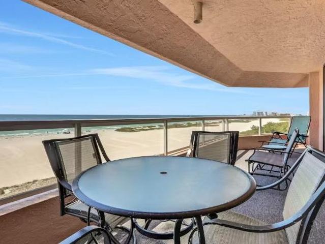 2 Br, 2 bath, Condo 1310 Gulf Blvd