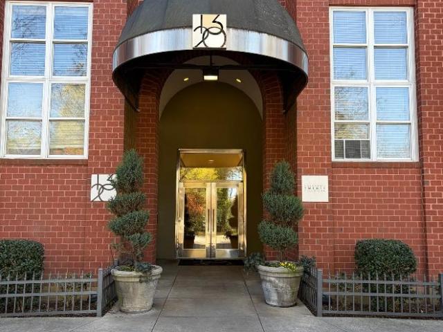 2 Br, 2 bath, Condo 1320 Fillmore Ave