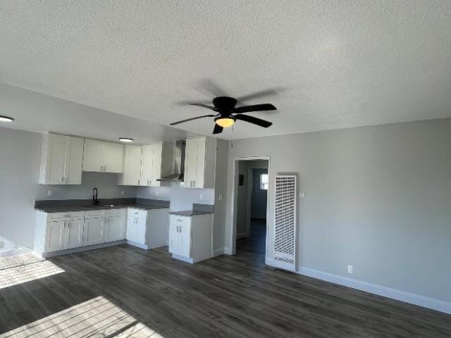 2 Br, 2 bath, Condo 1334 W 93rd St