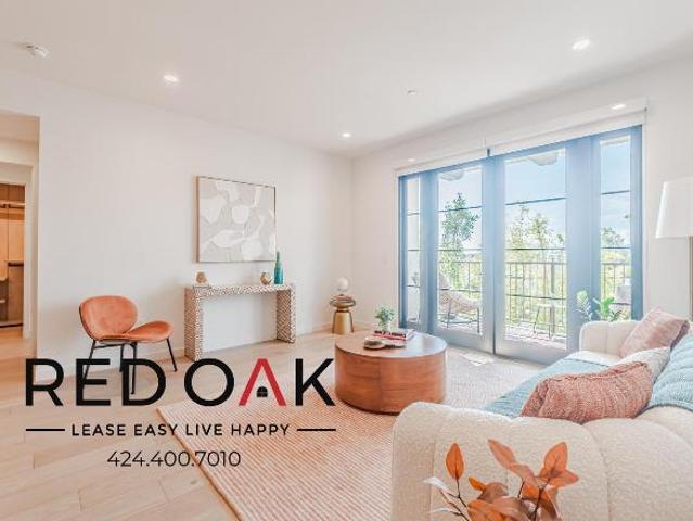 2 Br, 2 bath, Condo 1333 S Orange Grove Ave