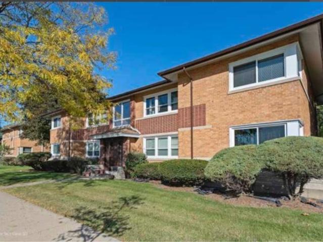2 Br, 2 bath, Condo 1345 South Mannheim Road