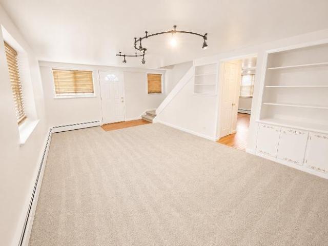 2 Br, 2 bath, Condo 1375 Everett Court