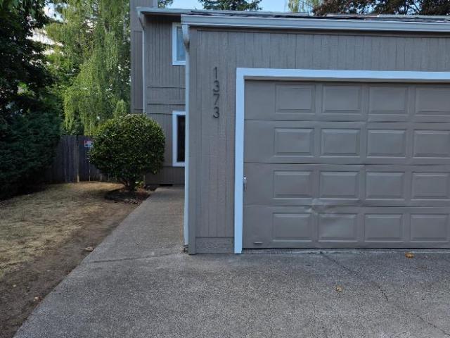 2 Br, 2 bath, Condo 1373 Fabry Rd SE