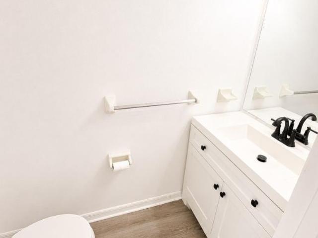 2 Br, 2 bath, Condo 1417 NE 17th Avenue
