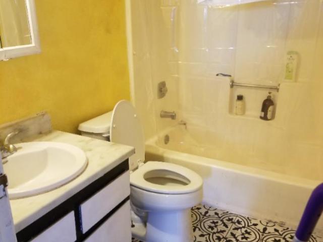 2 Br, 2 bath, Condo 1412 East 9th St #1