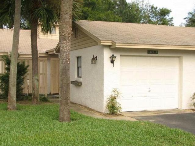2 Br, 2 bath, Condo 1427 B Oak Place
