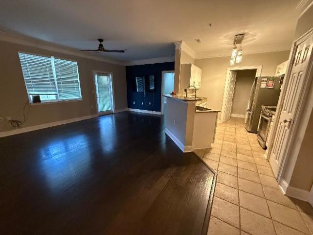2 Br, 2 bath, Condo 1421 Cambridge Lakes Dr