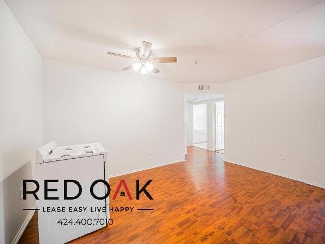 2 Br, 2 bath, Condo 14431 Valerio St