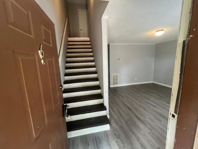 2 Br, 2 bath, Condo 147 Woodland Dr