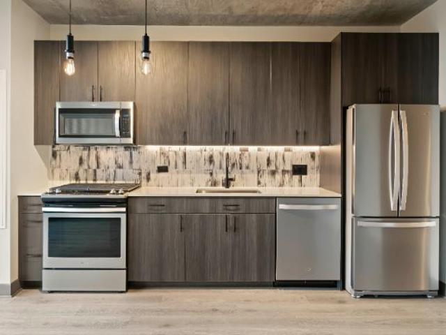 2 Br, 2 bath, Condo 149 N Ada St