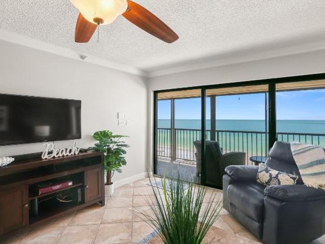 2 Br, 2 bath, Condo 15000 Gulf Blvd
