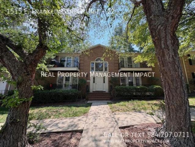 2 Br, 2 bath, Condo 1515 E Franklin St