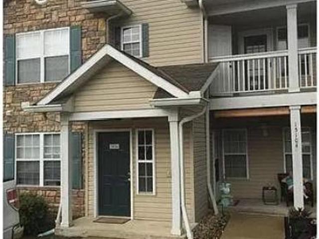 2 Br, 2 bath, Condo 15124 Lenox Dr