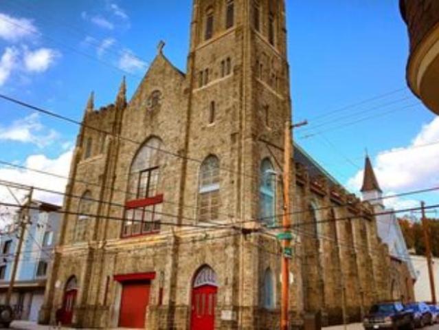 2 Br, 2 bath, Condo 151 Salaignac Street