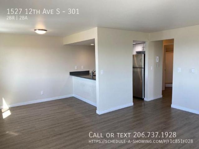 2 Br, 2 bath, Condo 1527 12th Ave S