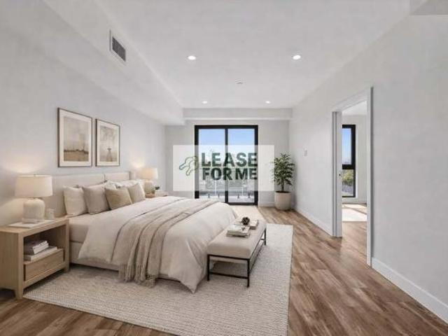 2 Br, 2 bath, Condo 1538 S Wilton Pl
