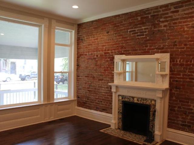 2 Br, 2 bath, Condo 1547 High St