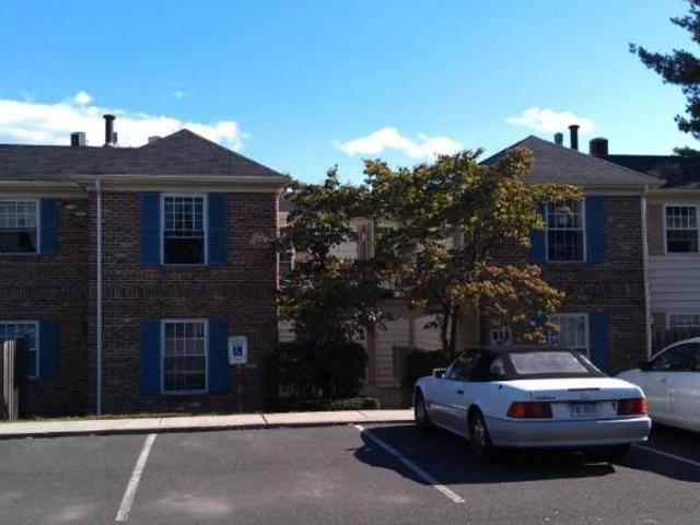 2 Br, 2 bath, Condo 154 Oberlin Ter