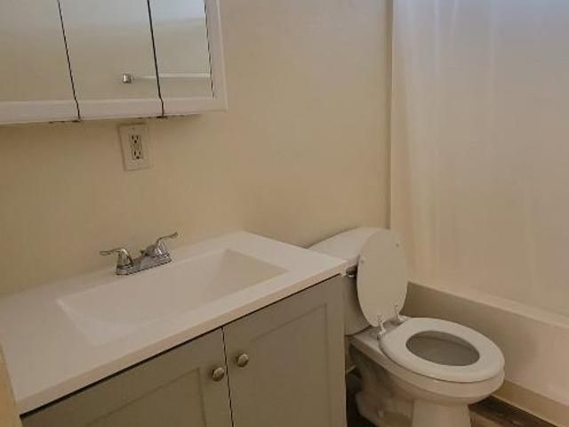 2 Br, 2 bath, Condo 15549 Barranca Way