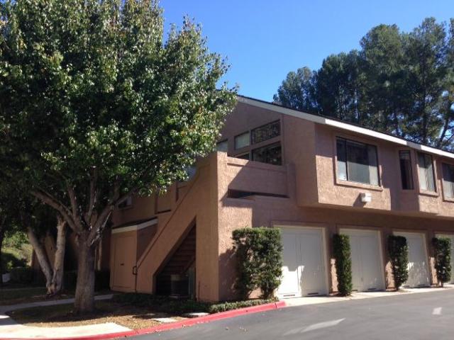 2 Br, 2 bath, Condo 155 N Singingwood Street