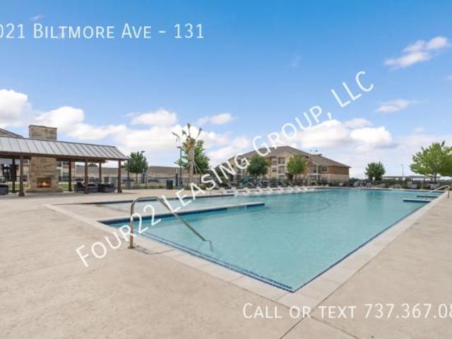 2 Br, 2 bath, Condo 16021 Biltmore Ave