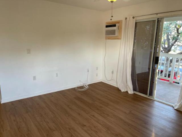 2 Br, 2 bath, Condo 160 Keonekai Rd