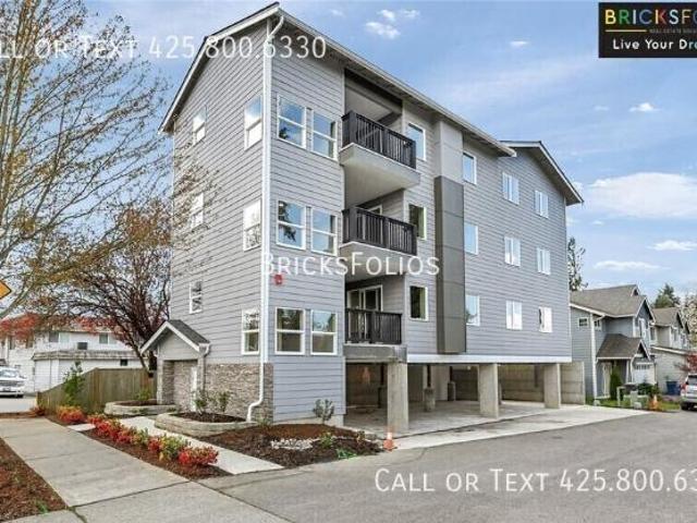 2 Br, 2 bath, Condo 16118 179th Ave SE