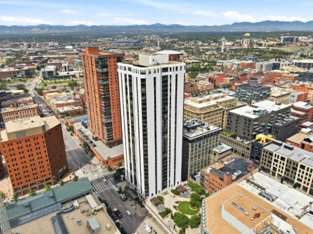 2 Br, 2 bath, Condo 1625 Larimer St