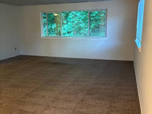 2 Br, 2 bath, Condo 1626 S Kent Des Moines Rd