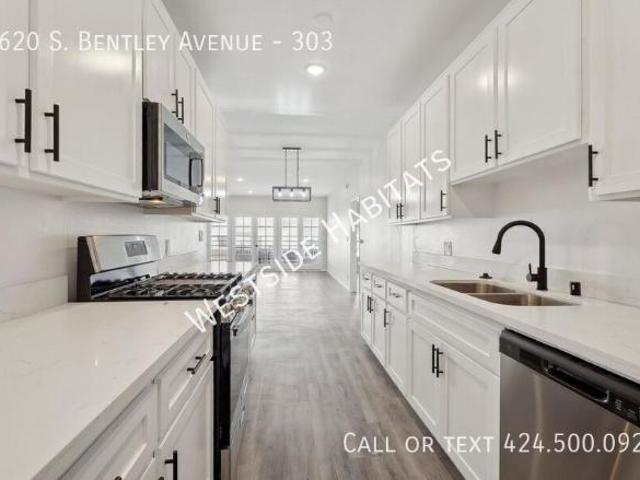 2 Br, 2 bath, Condo 1620 S Bentley Avenue