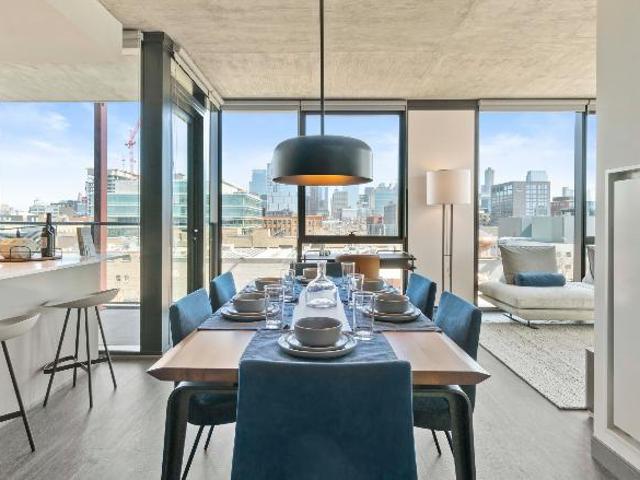 2 Br, 2 bath, Condo 162 N Elizabeth St