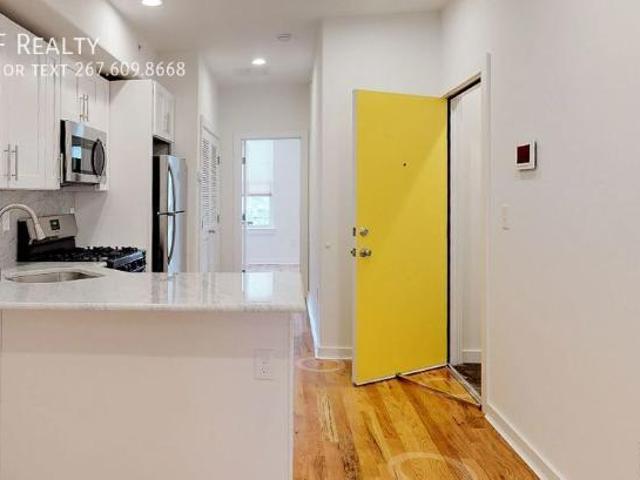 2 Br, 2 bath, Condo 1642 N Marshall Street