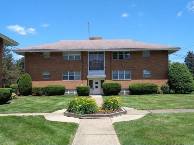 2 Br, 2 bath, Condo 168 S Miller Rd