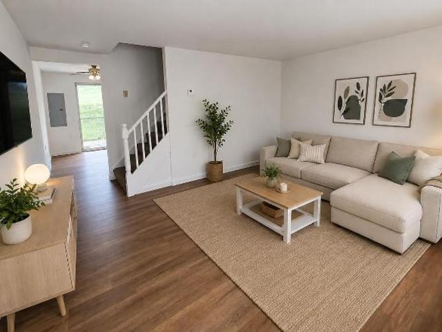 2 Br, 2 bath, Condo 170 Ashford Dr