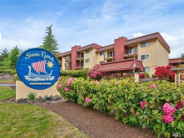 2 Br, 2 bath, Condo 1765 W Sunn Fjord