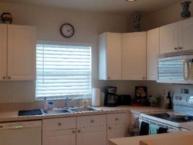 2 Br, 2 bath, Condo 180 Portside Ave