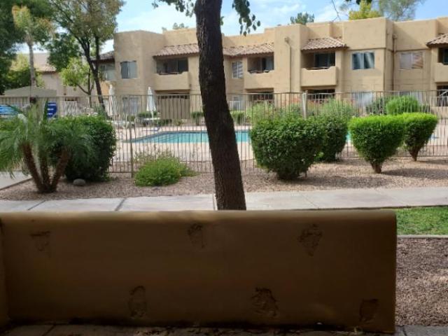 2 Br, 2 bath, Condo 1825 W Ray Rd