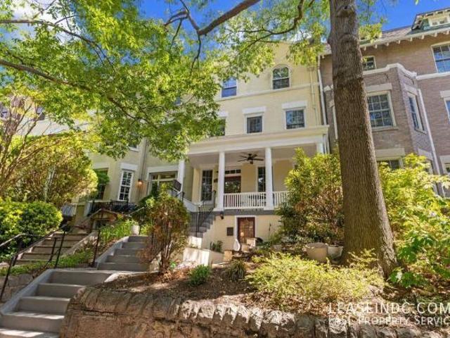 2 Br, 2 bath, Condo 1830 Lamont Street NW