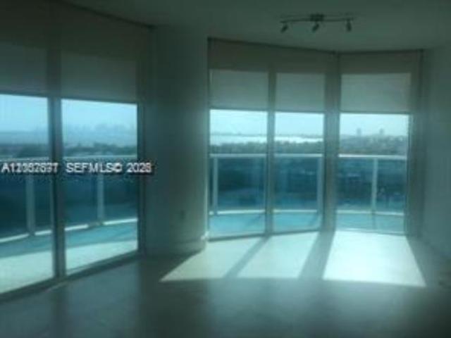 2 Br, 2 bath, Condo 1881 79th St Cswy