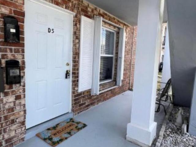 2 Br, 2 bath, Condo 190 Olmstead