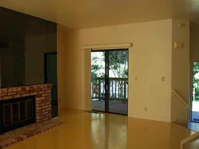 2 Br, 2 bath, Condo 1912 Magdalena Cir