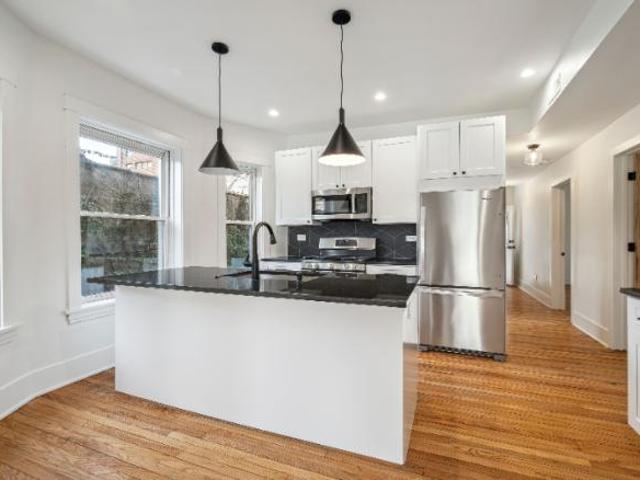 2 Br, 2 bath, Condo 1928 Harrison St