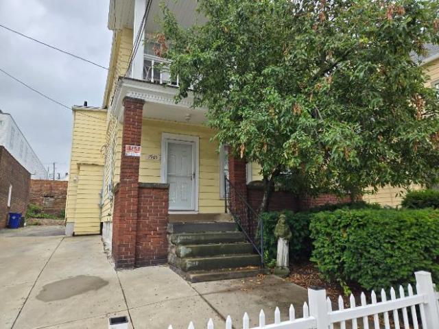 2 Br, 2 bath, Condo 1965 Coltman Rd
