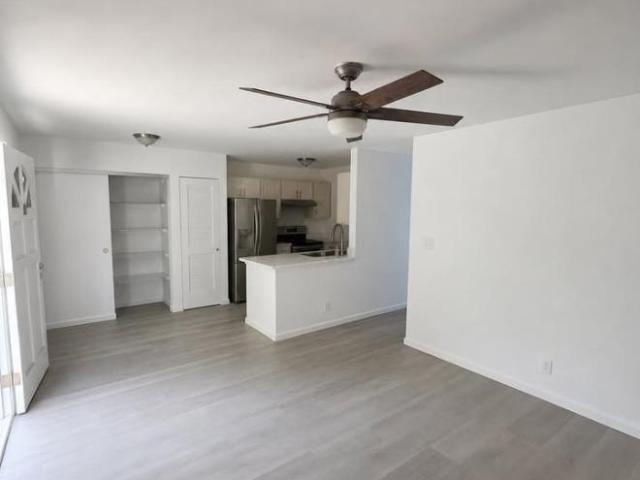 2 Br, 2 bath, Condo 1970 Hanalima Street