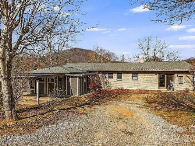 2 Br, 2 bath, Condo 197 Roland Hills Rd