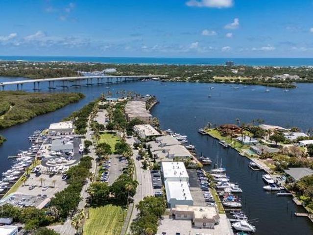 2 Br, 2 bath, Condo 23 Royal Palm Pt