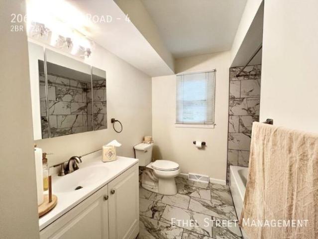 2 Br, 2 bath, Condo 2066 Chester Road