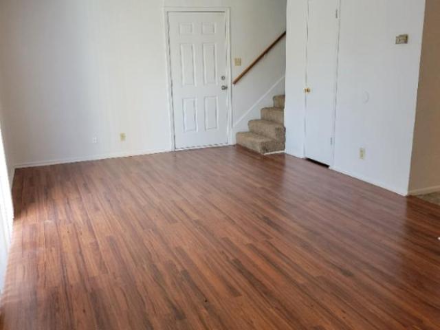 2 Br, 2 bath, Condo 207 Sprucewood