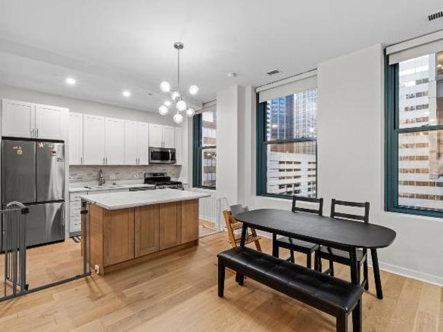 2 Br, 2 bath, Condo 208 West Washington