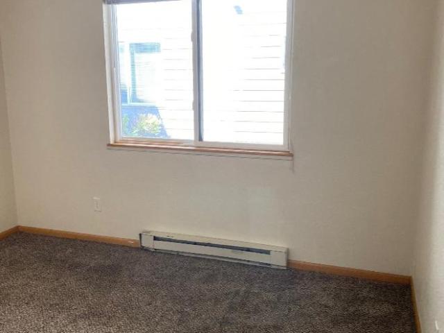 2 Br, 2 bath, Condo 219 W Myrtle St